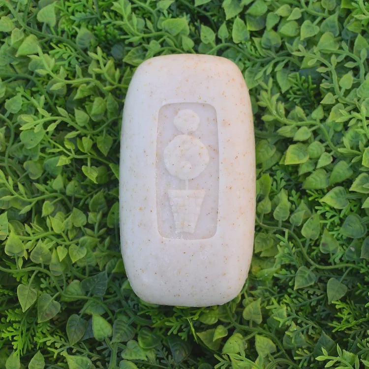 CloverFields - Natural Gardener Exfoliation Soap – Orinoco Designs Ltd