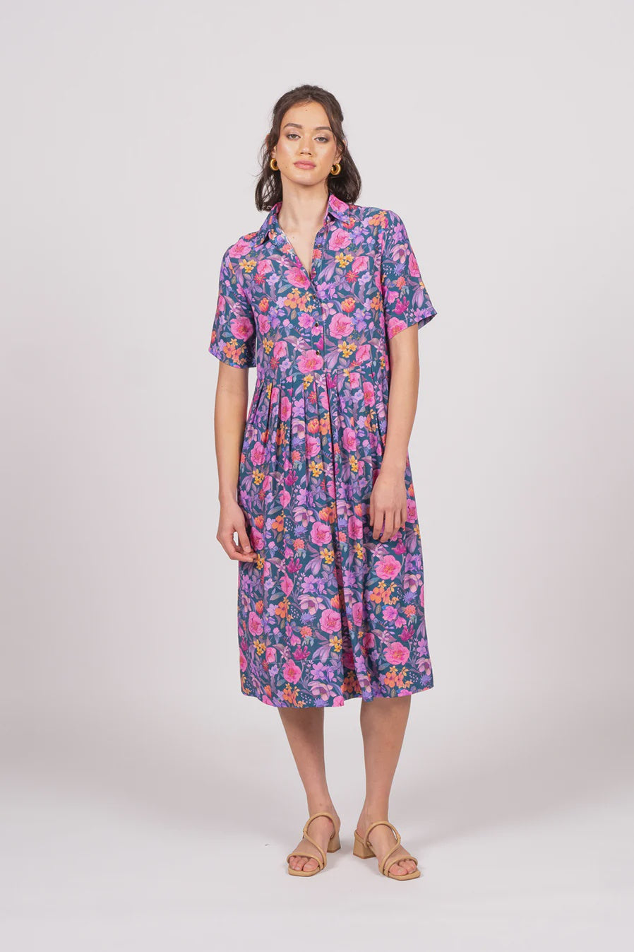 Wilson Trollope - Lucia Dress S/S Violet Floral – Orinoco